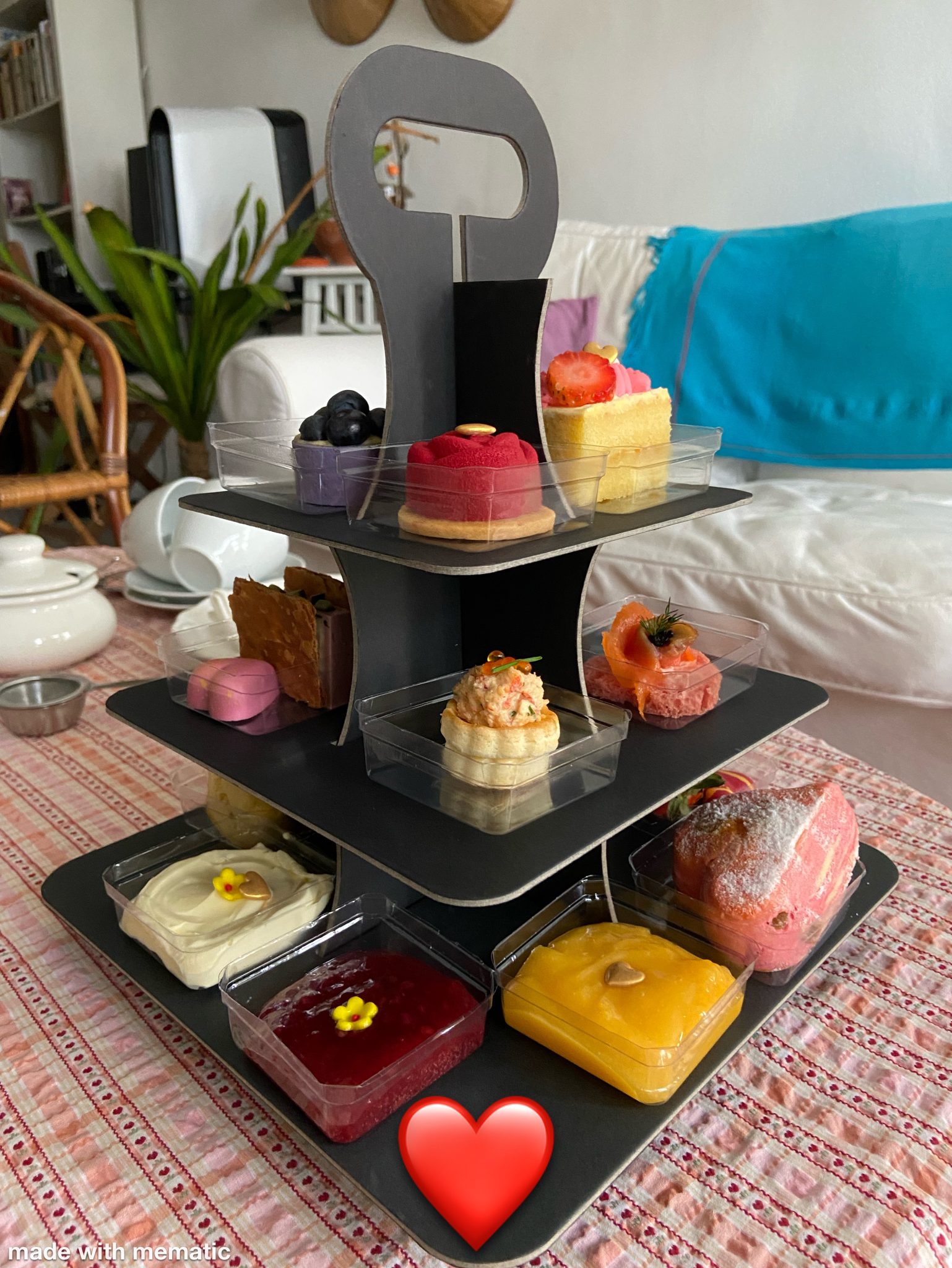 Celebrating Valentine’s Day With an Afternoon Tea Party – Leaf Blogazine